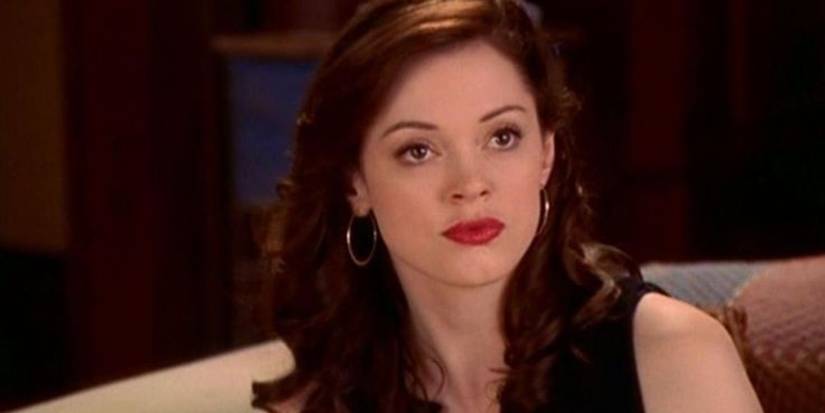 Charmed: How Old The Halliwell Sisters Are At The Beginning & End