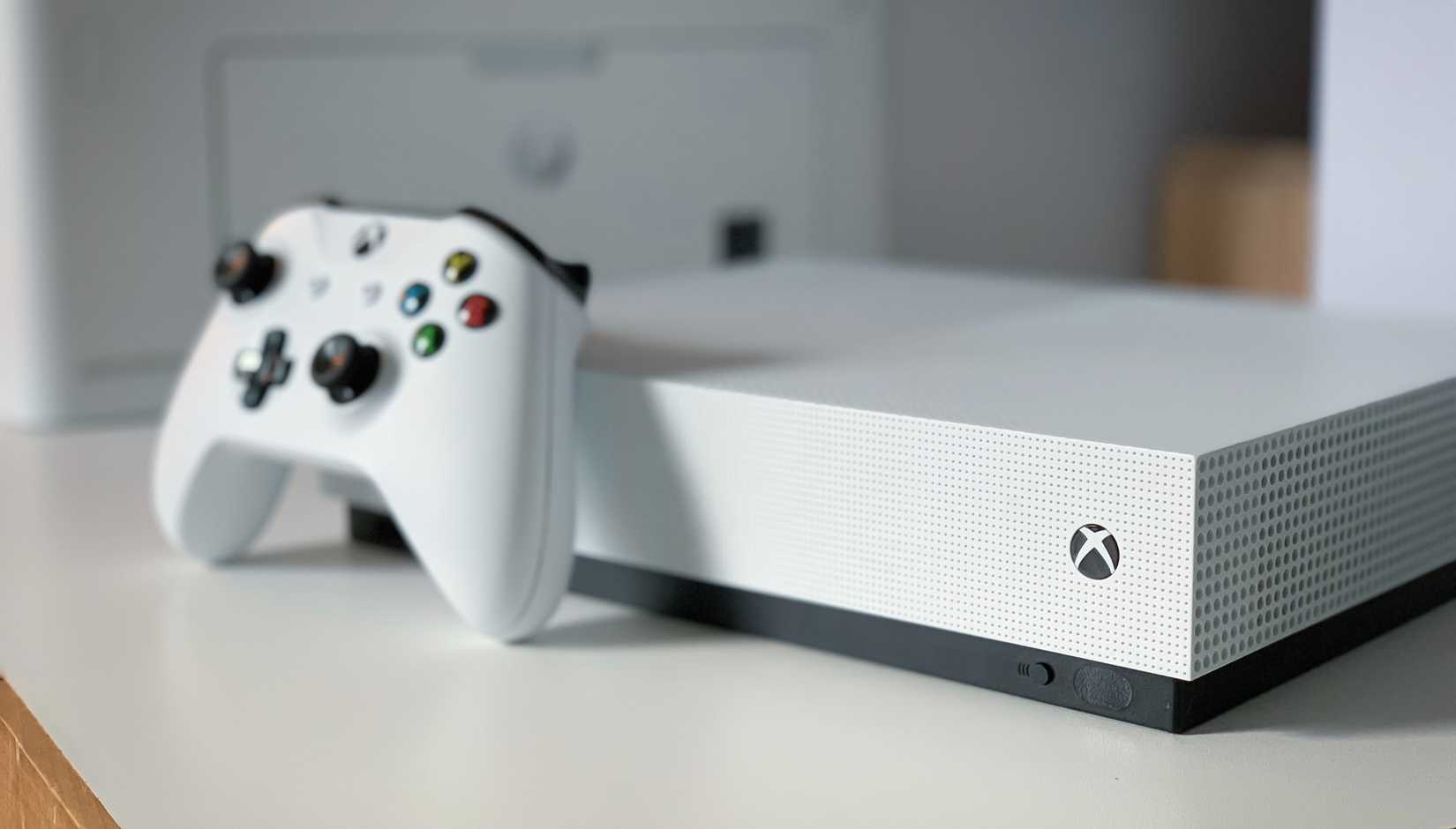 New Xbox Home Screen Customization Options Coming Soon