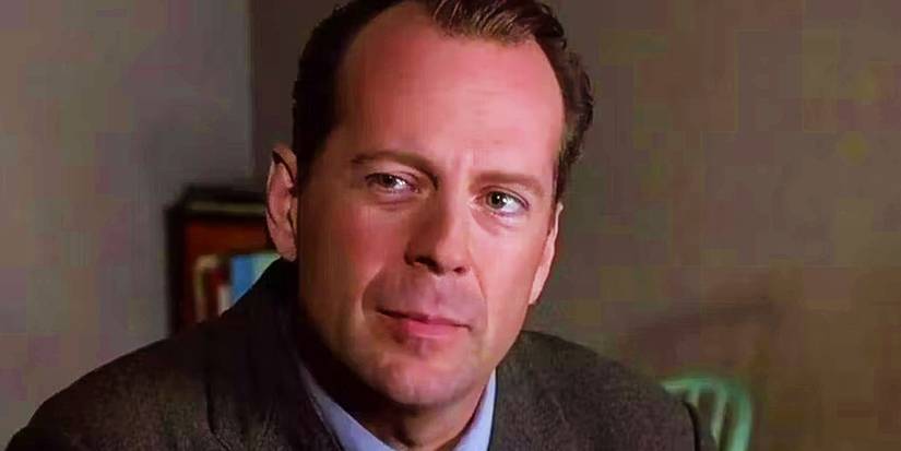 7 Ghosts Cole Sees In The Sixth Sense Explained