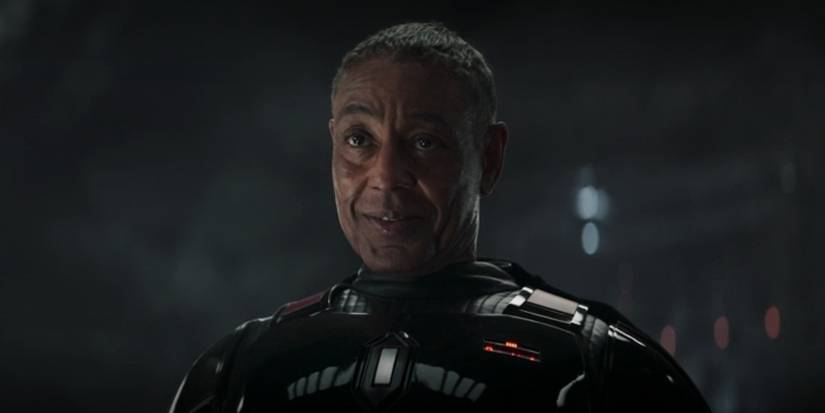 Moff Gideon's Mandalorian-Inspired Armor (& Darth Maul Horns) Explained