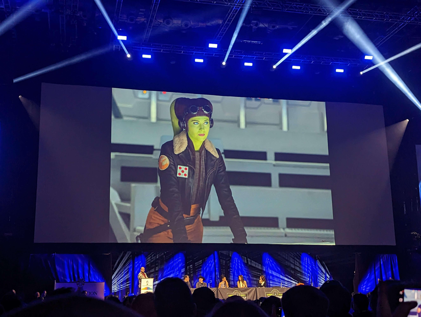 Star Wars Reveals New Images Of Hera & Sabine, Proving Intense ...