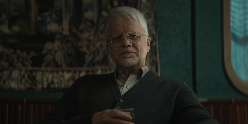 Tim Robbins Discusses The Politics Of New Apple TV+ Show Silo