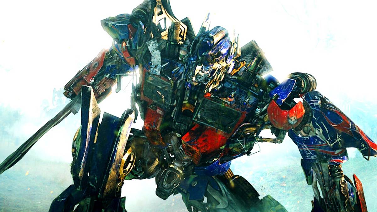 Trailer Di Transformers Optimus Prime Optimus Prime Transformation