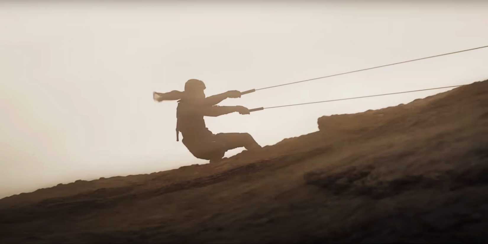 “It’s Very Clever”: Why Dune 2’s Sandworm Riding Scene Works So Well ...