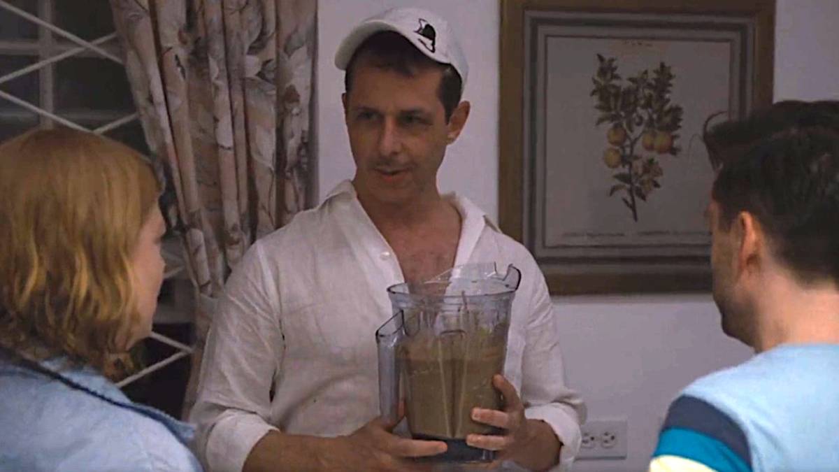 Jeremy Strong Reveals What Was In His Disgusting Drink From The ...