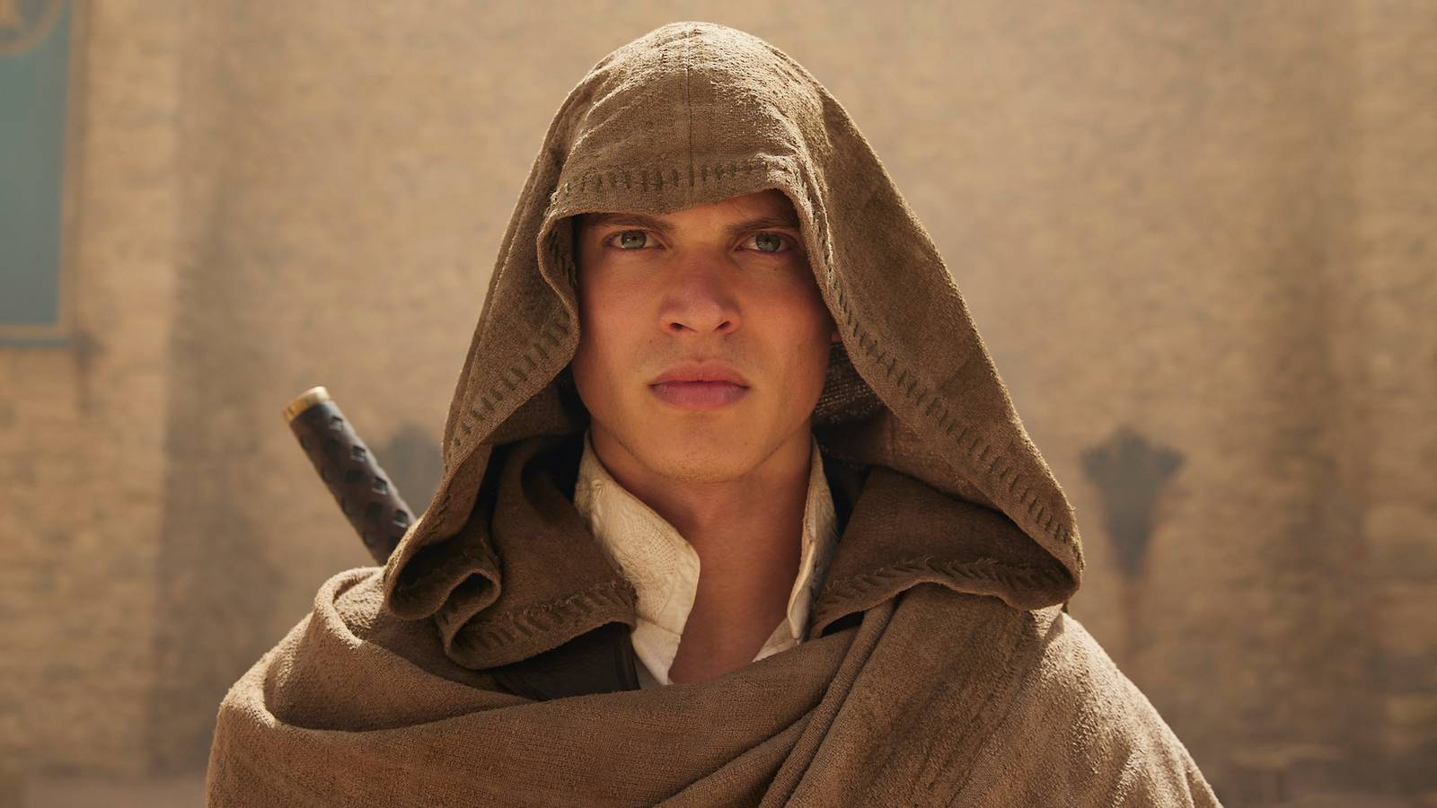 New Wheel Of Time Season 2 Video Teases Rand's Growing Dragon Reborn Powers