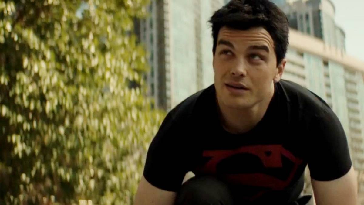 Titans' Huge DC Finale Cameo & What It Means For Superboy Explained