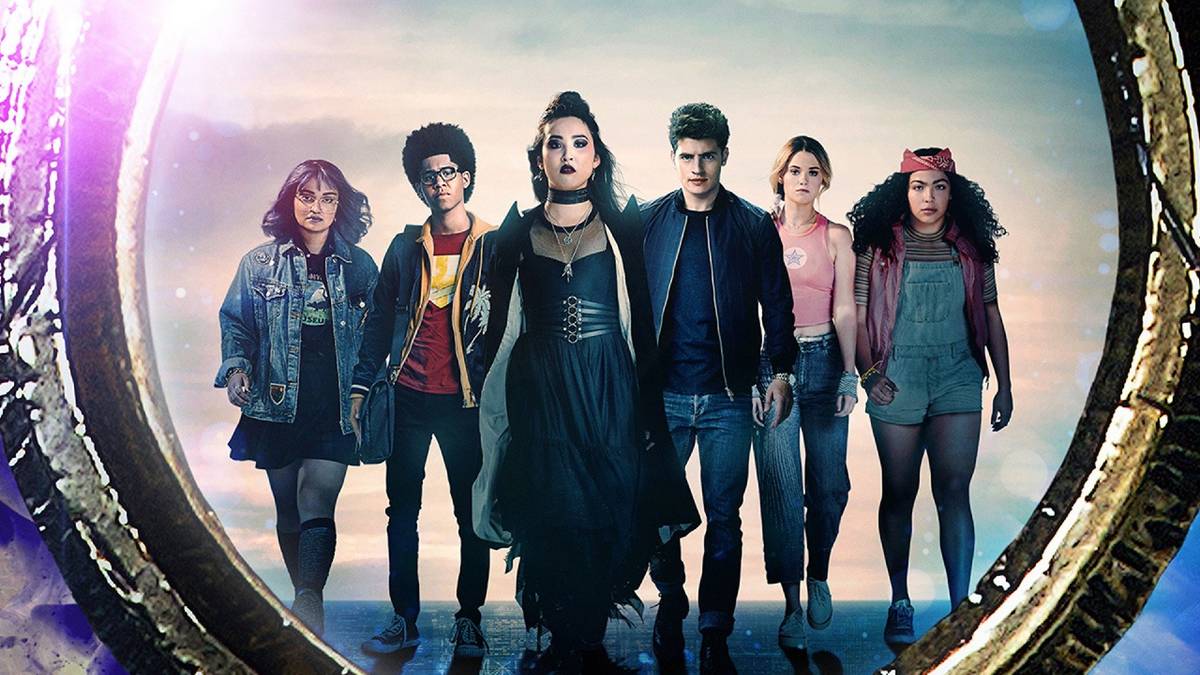 The Runaways Summary, Trailer, Season List, Cast, Where to Watch and More