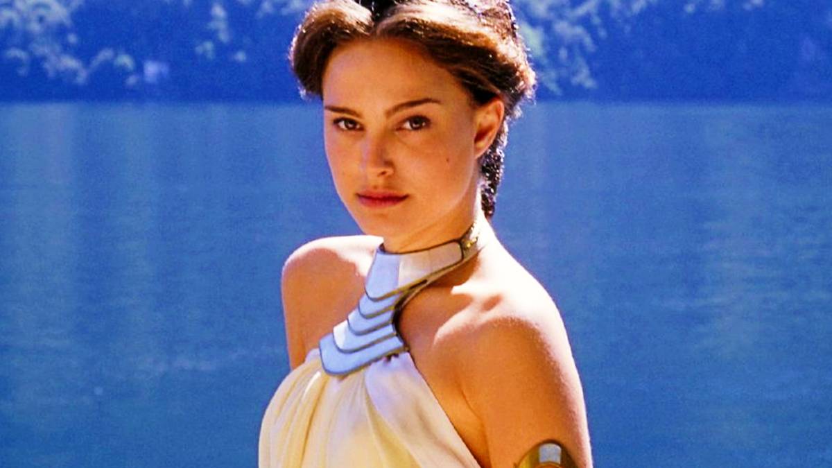 Amazing Padme Amidala Cosplay Video Has To Be Seen To Be Believed