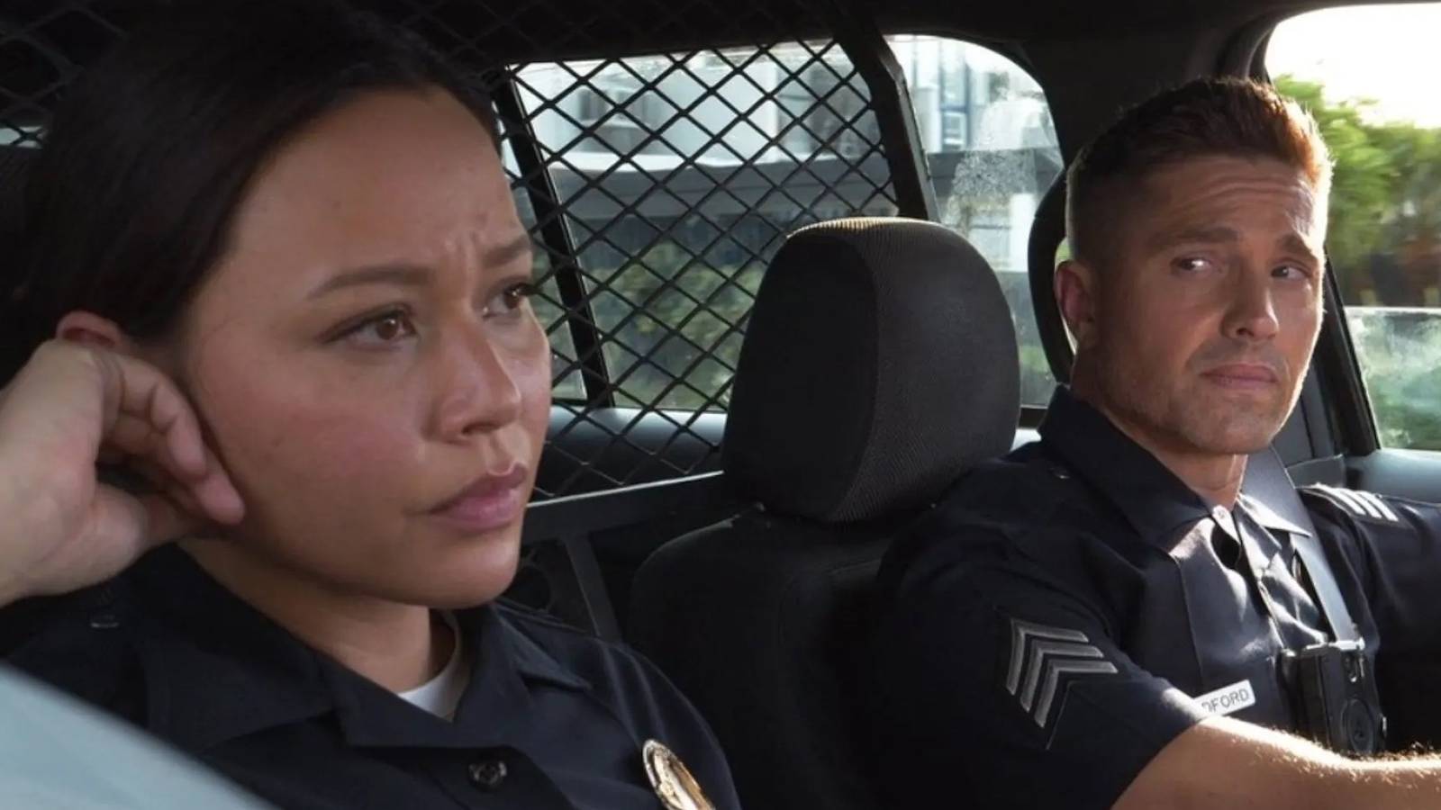 Tim & Lucy's Relationship In The Rookie Season 7 Gets Enticing Tease ...