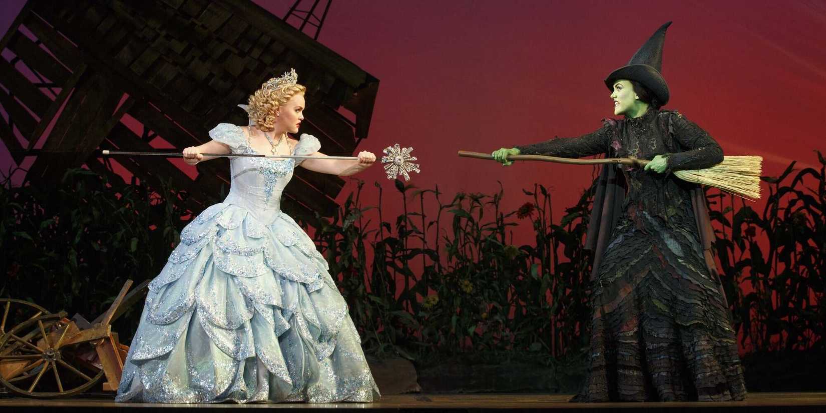 Wicked: Elphaba & Glinda's Relationship Timeline, Explained