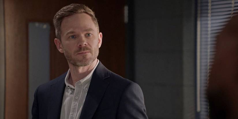 The Rookie Showrunner Teases Wesley's Exciting Future In Season 8: "It ...