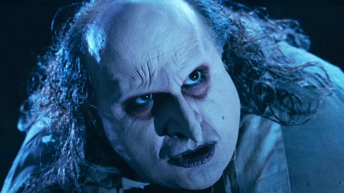 penguin batman danny devito