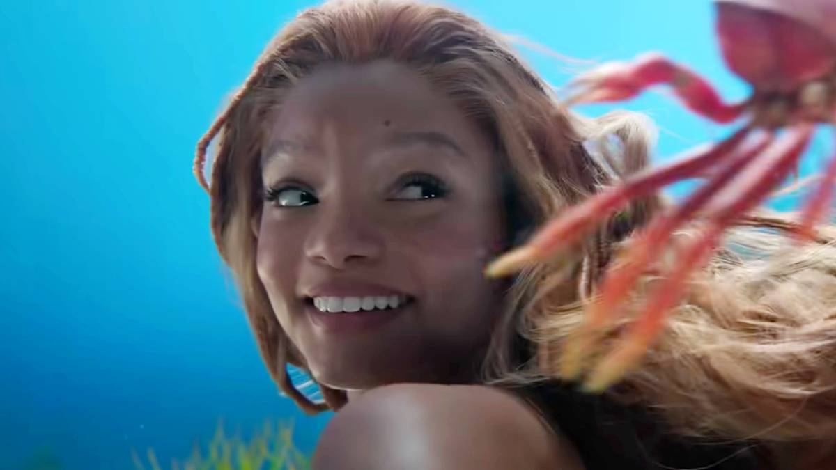 Live-Action Little Mermaid BTS Story Proves Halle Bailey Is Ariel In ...