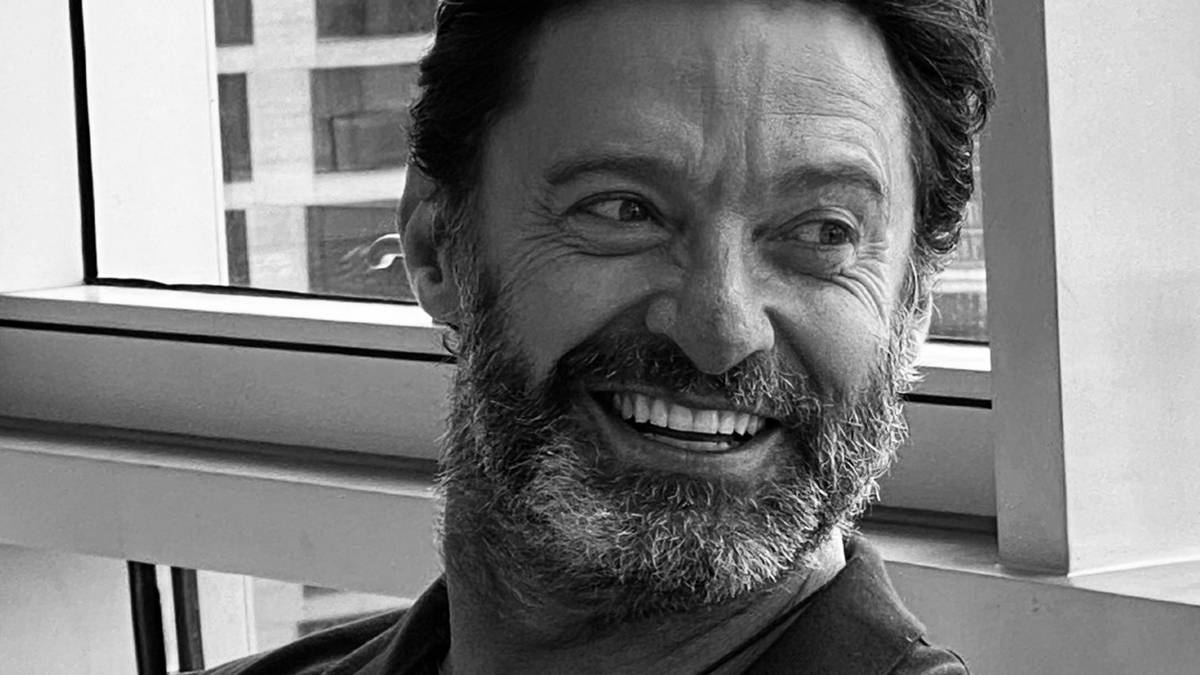 Hugh Jackman Sports Gray Beard In New Photo Amid Deadpool 3 Filming ...