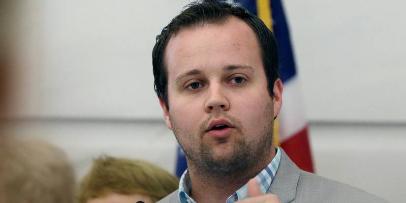 Shiny Happy People: Duggar Family Secrets Cast Guide