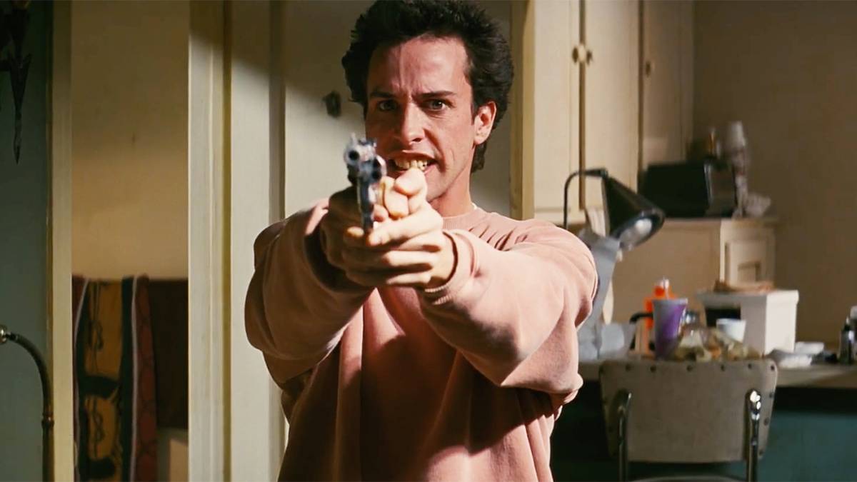 Pulp Fiction: How All Those Bullets Missed Jules & Vincent Explained By ...