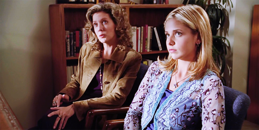 10 Fiendishly Clever Moments Of Foreshadowing In Buffy The Vampire Slayer