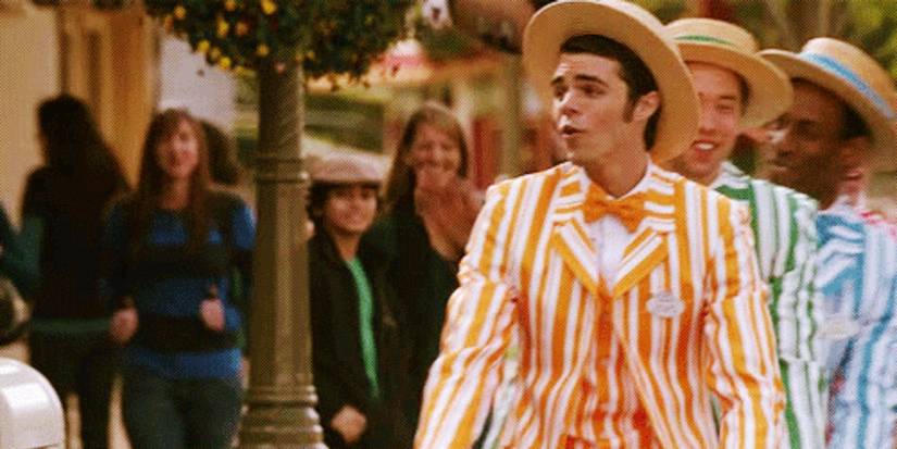 Modern Family: Haley And Dylan's Relationship Timeline, Season By Season