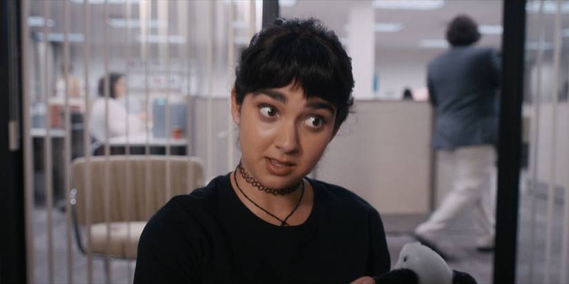 The Beanie Bubble True Story - 6 Biggest Changes In The Beanie Babies Movie