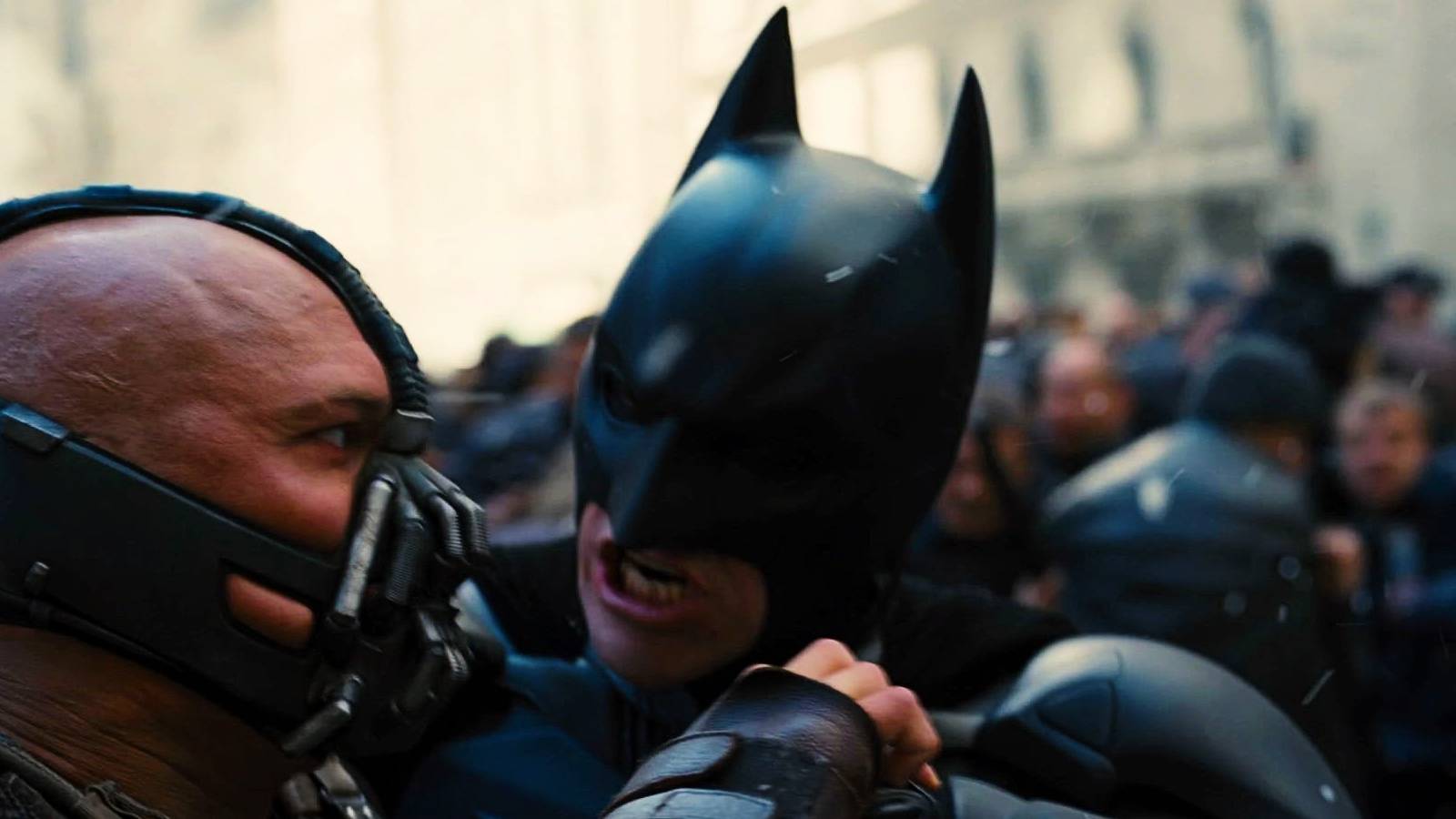 Incredible Dark Knight Rises BTS Story Revealed In Viral Tweet 12 Years ...