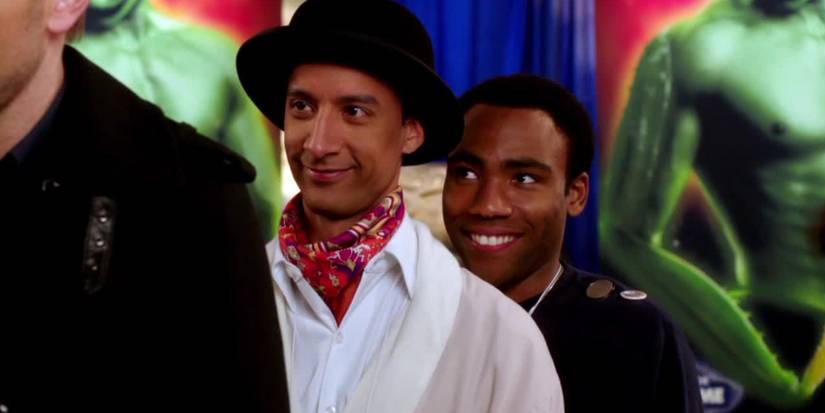 Donald Glover Reveals New Community Movie Plot Details (Including Abed ...