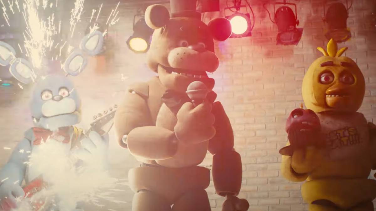Five Nights At Freddy's Trailer Introduces All 4 Animatronics & Teases ...