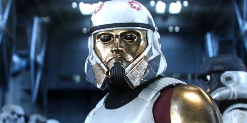 Captain Enoch Explained: Why Thrawn Has A Gold Stormtrooper & Who Plays Him