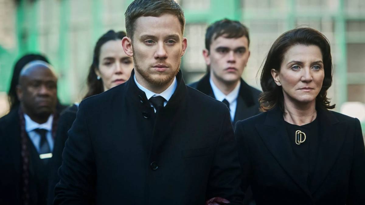 Peaky Blinders Fans Have 2 Months To Catch Up On This Excellent 2 ...