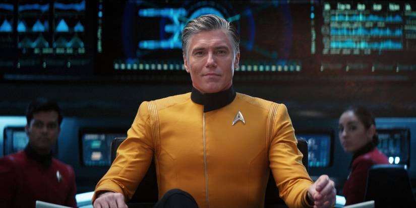 10 Things We Know About Star Trek’s Captain Pike Before Strange New Worlds