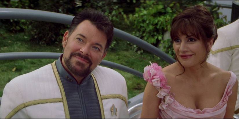 How Old Is Riker In TNG & Star Trek: Picard?