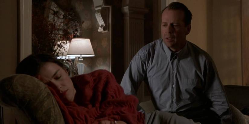 The Sixth Sense's 10 Scariest Scenes, Ranked