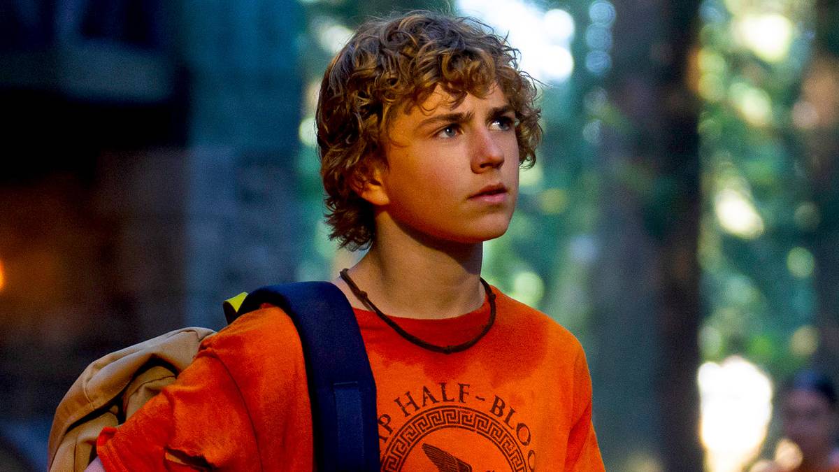 New Percy Jackson Images Reveal Percy's Camp Half-Blood Armor, Sweet ...