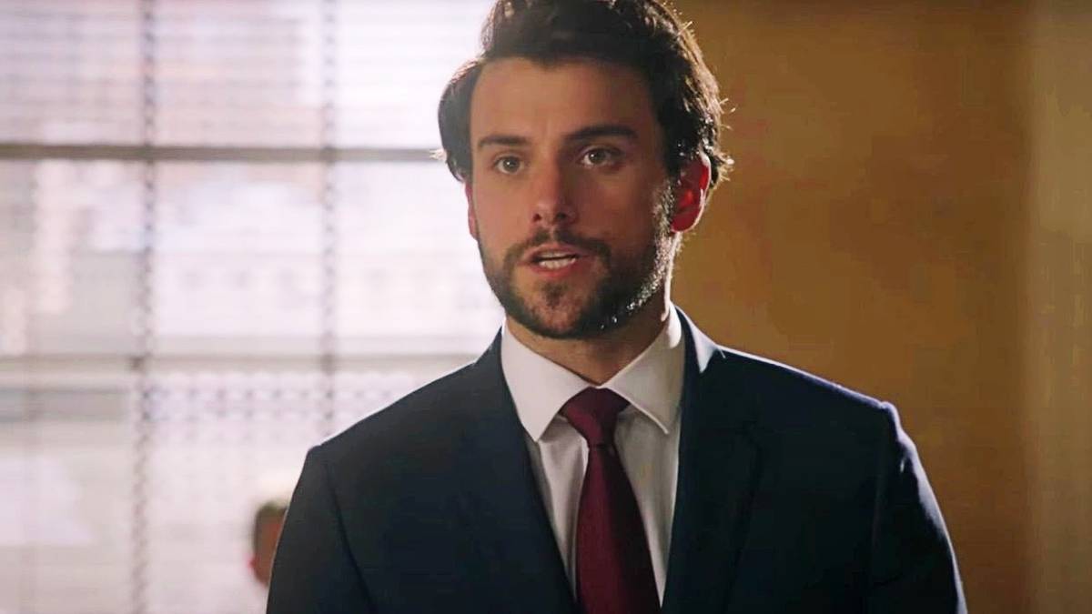 How To Get Away With Murder's Connor Actor Reunites With Keating 5 ...