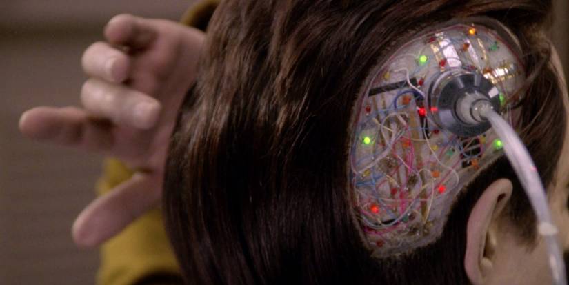 Data's Brain: What Positronic Means In Star Trek