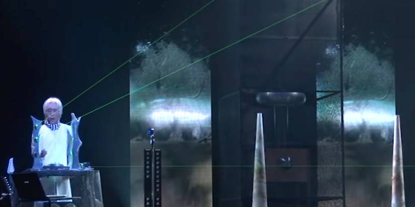 Paprika Retro Review: Classic Anime Film Goes Beyond the Hollywood ...