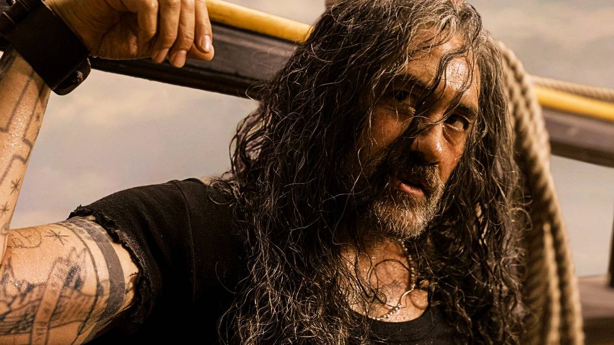Our Flag Means Death Creator Teases Blackbeard's Dilemma Ahead Of ...