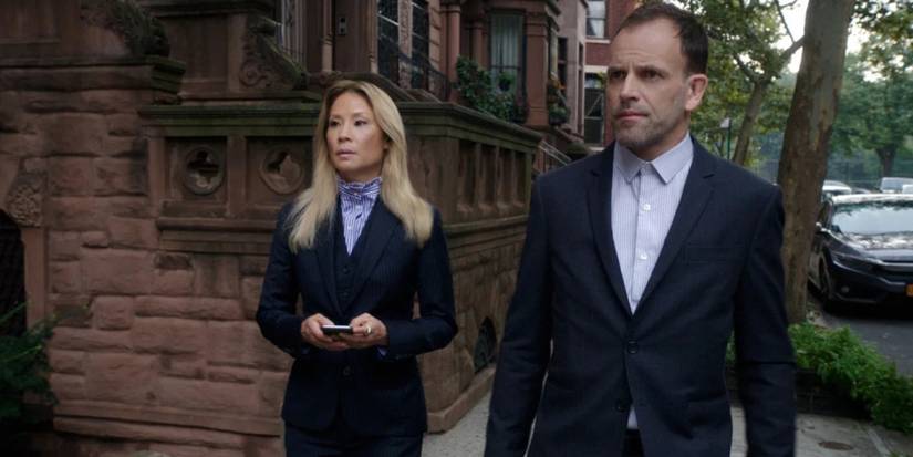 10 Reasons Elementary Was Better Than BBC's Sherlock