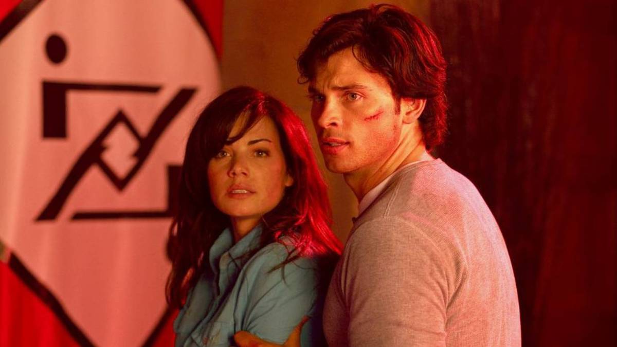 Why Original Smallville Creators Al Gough & Miles Millar Left After ...