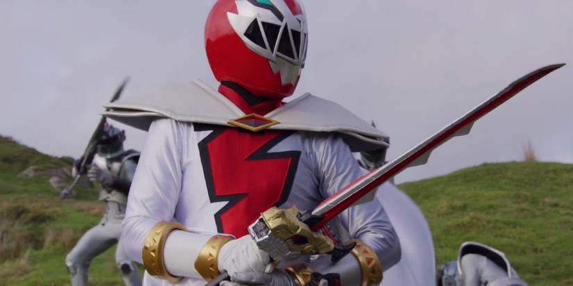 12 Best Power Rangers Costumes, Ranked