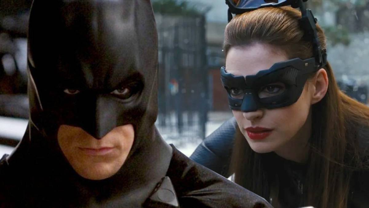 All 8 Hero And Villain Suits In The Dark Knight Trilogy, Ranked