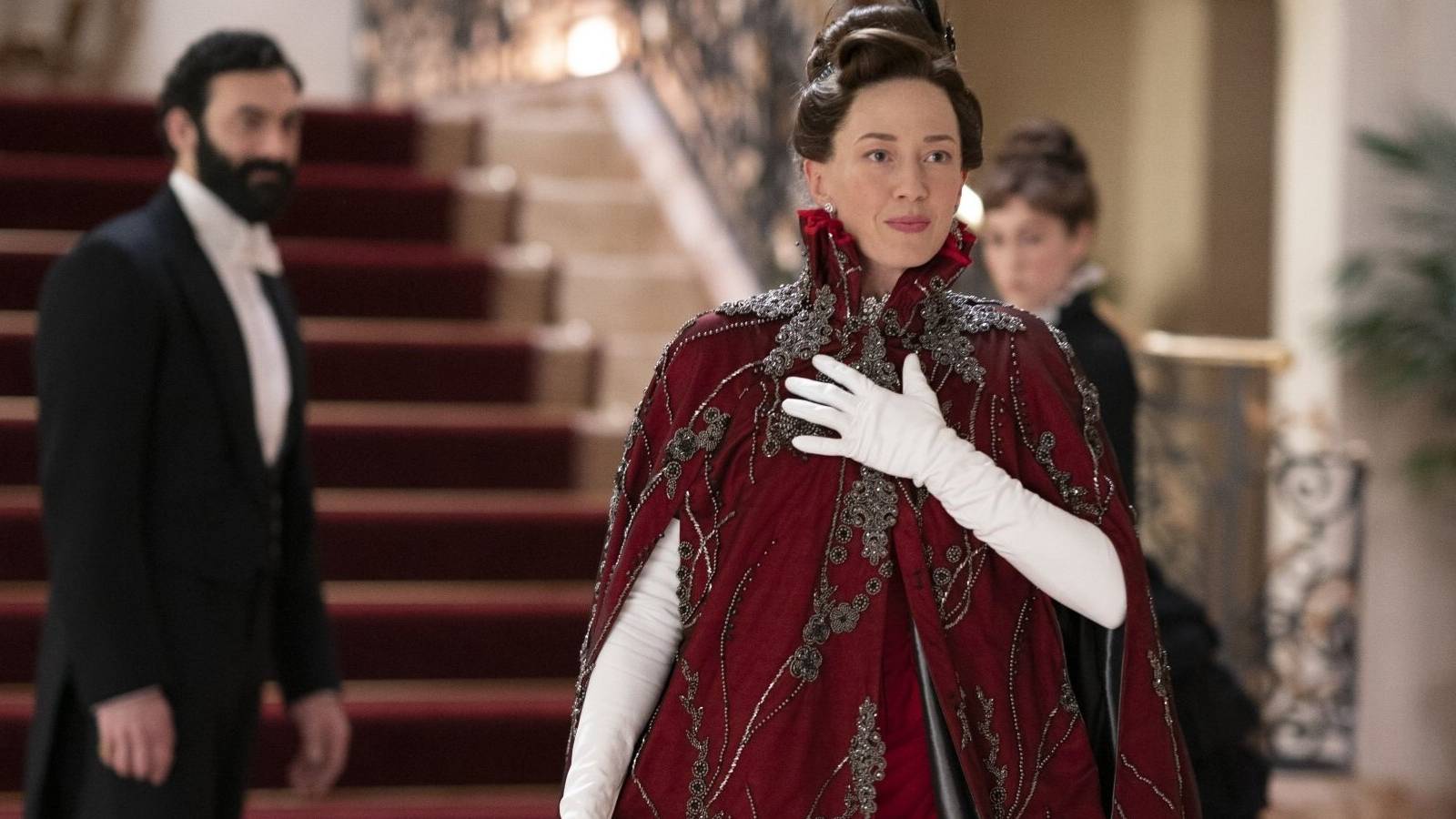 The Gilded Age Season 3 Secretly Introduces A New Enemy To Bertha