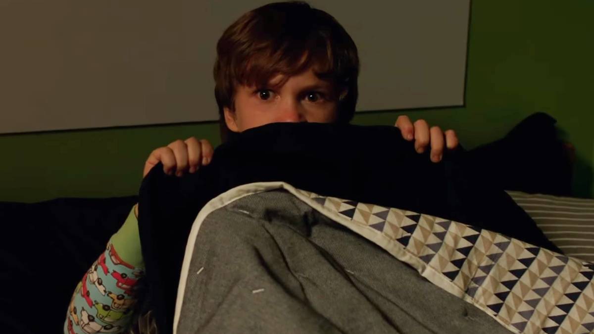 Lights Out 2 Plot Details Revealed By Director As Horror Sequel Remains ...