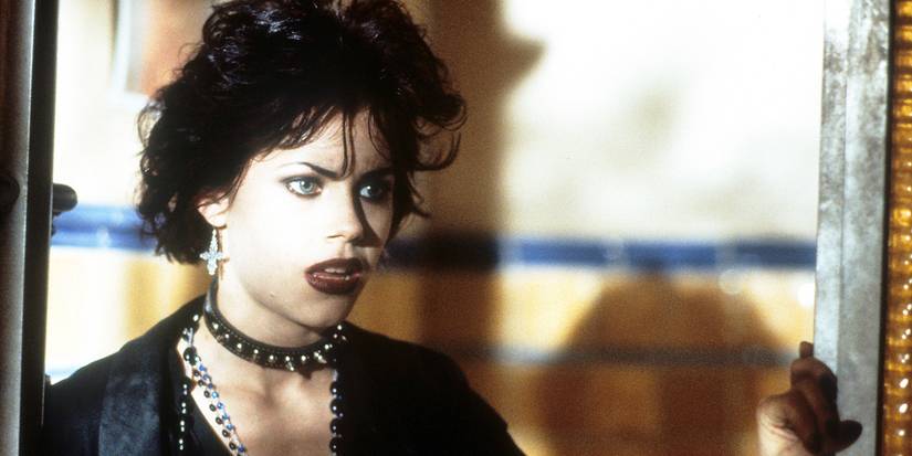 10 Horror Movies That Revealed Their Villain Right Away
