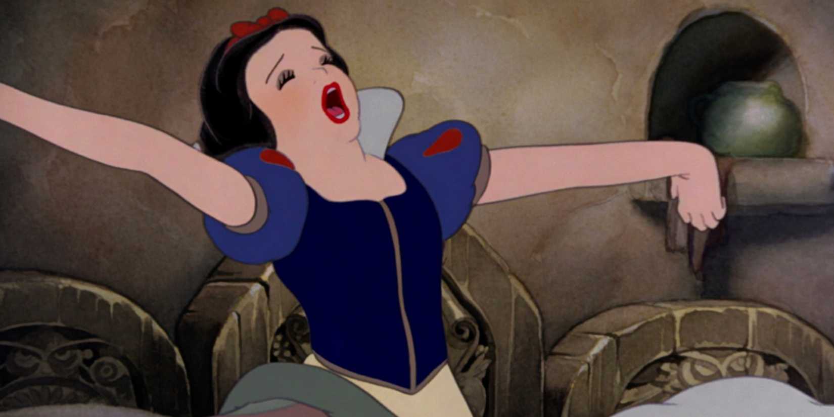 A Cut Scene From Original Snow White Inspired The New 2025 Live-Action ...