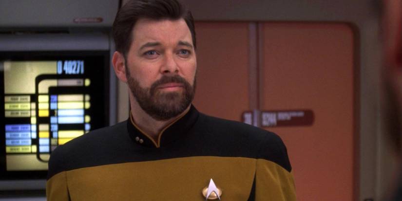 7 Versions Of Riker In Star Trek