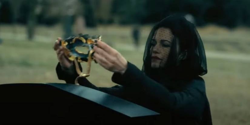 Mike Flanagan’s New TV Show Is The Haunting Season 3 Replacement We’ve ...