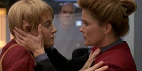 Star Trek: Voyager Summary, Trailer, Season List, Cast, Where to Watch ...