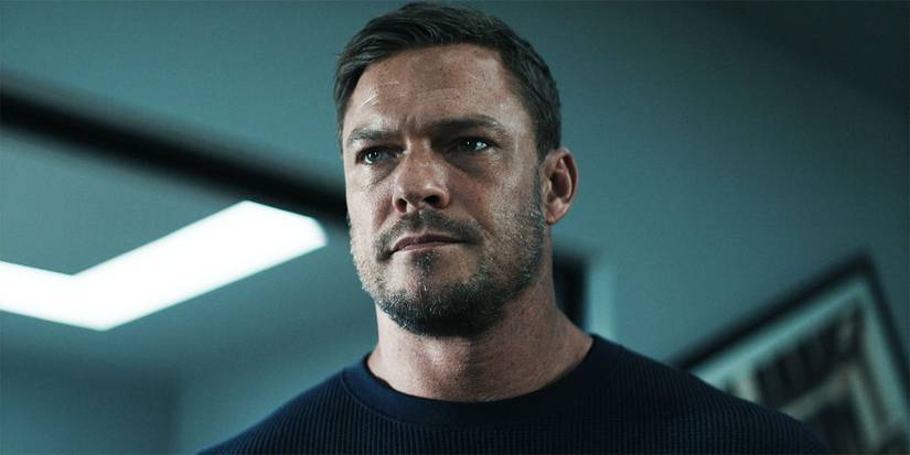 Alan Ritchson Reveals His Reacher Season 2 Diet & Workout Regimen