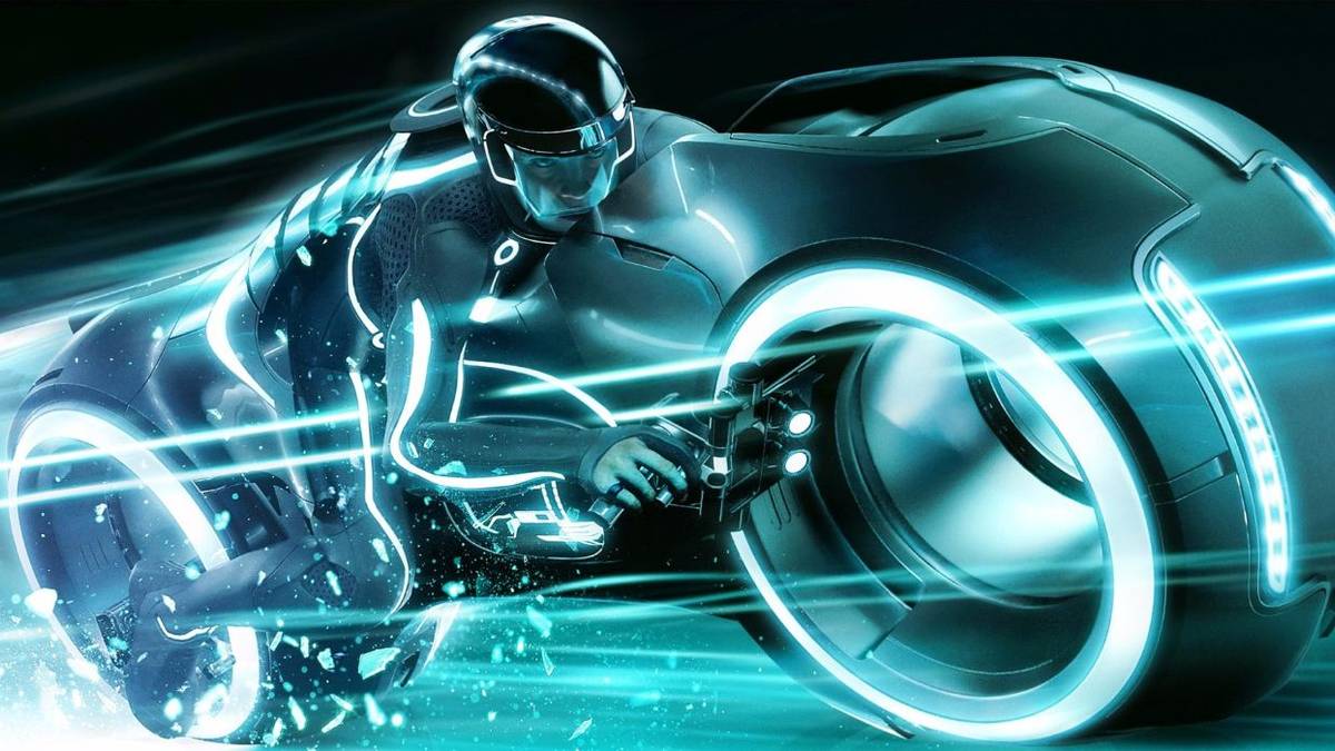 Tron: Legacy - The Underrated Predecessor To Top Gun: Maverick And F1's ...